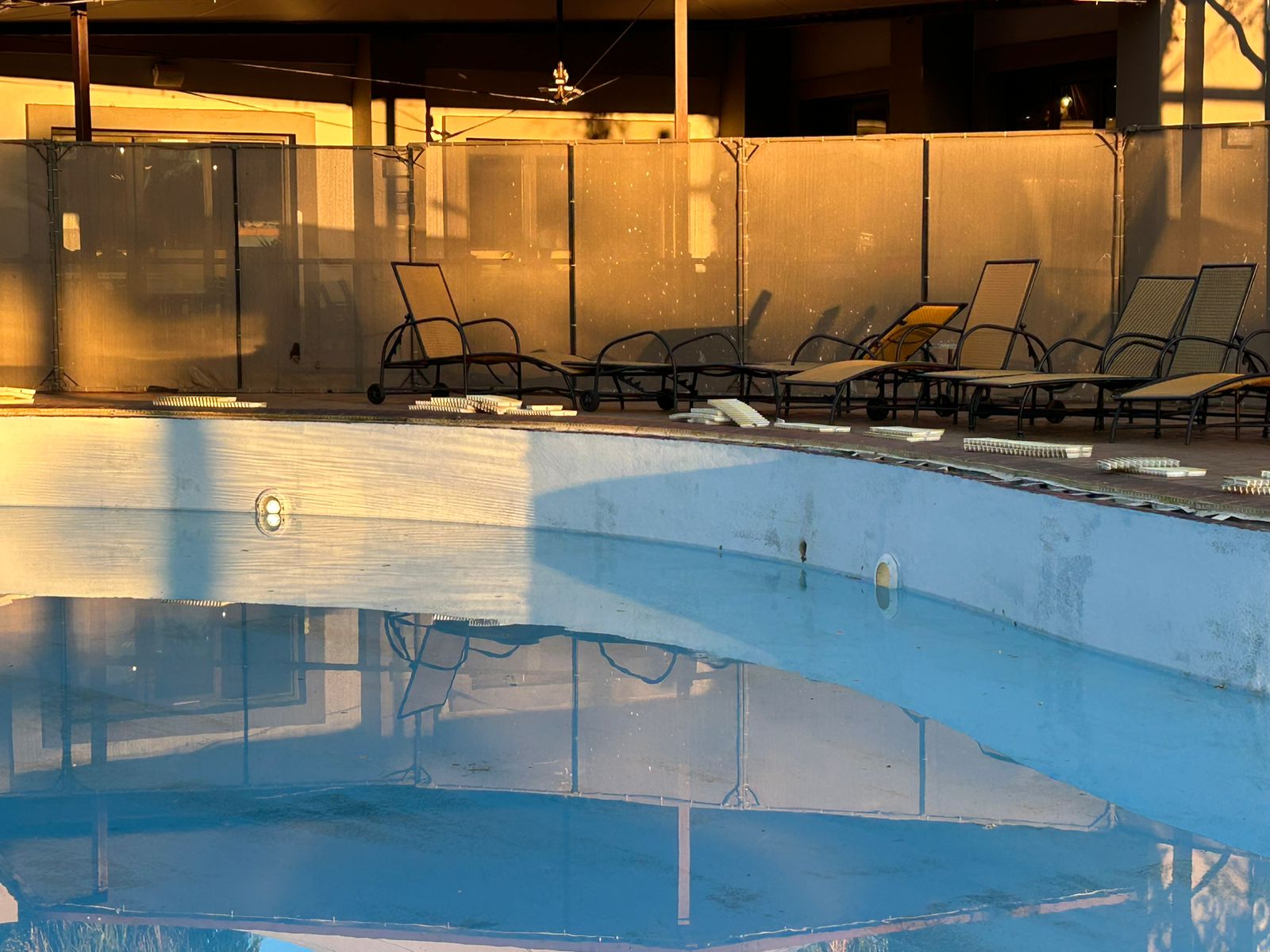 Refurbish Pool: Sun Vacation Club - Swan Pools